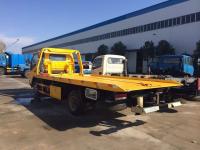 China JAC 6 Wheel Flatbed Recovery Tow Truck 4 Ton Capacity 5200x2300mm Loading Plate 130HP Diesel Engine for sale