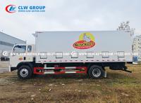 China HOWO 40,000-60,000pcs Capacity Day Old Chick Transport Truck with Constant Temperature Control and Multi-layer Stainless Steel Shelves for sale
