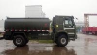 China 4x4 Off Road 10 Ton Oil Delivery Truck Sinotruk HOWO 15000 Liter Tank Fuel Transport for sale