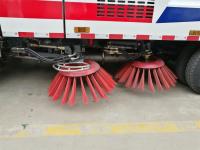 China 5CBM Road Sweeper Truck with 3.5M³ Vacuum Dust Tank for Narrow Streets - 3300mm Wheelbase, 90km/h Speed for sale