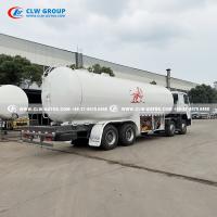 China Sinotruk HOWO 8x4 35.5m³ High-Capacity LPG Bobtail Truck with WEICHAI 365-400HP Engine and Q345R Steel Tank for sale