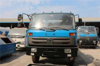 China Swing Arm 8cbm Waste Removal Truck with Dongfeng 170hp Engine and 4-10cbm Capacity Options for sale