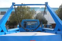 China Swing Arm 8cbm Waste Removal Truck with Dongfeng 170hp Engine and 4-10cbm Capacity Options for sale