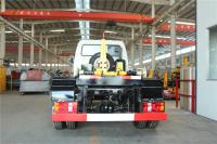 China Forland 3 Ton Roll On Roll Off Garbage Truck with 3cbm Hook Bin System - 95HP Engine, 4800mm Length for sale