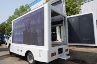 China ISUZU Outdoor Digital Advertising Truck with P6 LED Display - 6.63m² Screens, 100km/h Speed, EUROIV Diesel Engine for sale