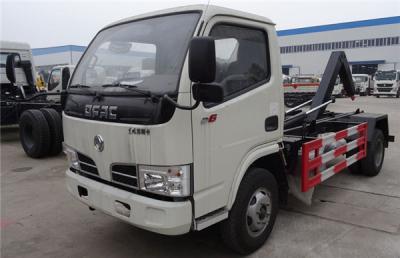 China Hook Lift Garbage Truck 4 CBM Carbon Steel Waste Removal Truck 95 HP Euro III for sale