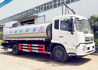 China DONGFENG 10cbm Milk Tank Truck with 140KW Engine and 80mm Insulation for Temperature-Controlled Transport for sale