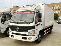 China FOTON 130HP 4x2 2 Ton Carrier Cooler Refrigerator Van Truck for Meat Fish Transport for sale