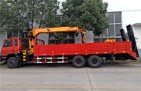 China Dongfeng 6x4 Truck Mounted Telescopic Crane 12 Ton XCMG Boom 14.5m Lifting Height for sale