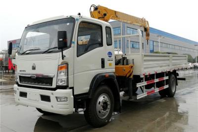 China HOWO 4x2 5 Ton Hydraulic Truck Mounted Crane with Cummins 168HP Engine and 12M Lifting Height for sale