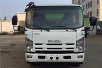 China ISUZU 4x2 Stainless Steel Road Sweeper Truck with 4m³ Garbage Tank and 5m³ Water Tank Capacity for sale