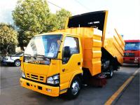 China ISUZU 4x2 Road Washing Sweeper Truck 4cbm Water 5cbm Dust Cleaning Tank Truck for sale