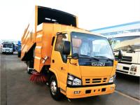 China ISUZU 4x2 Road Washing Sweeper Truck 4cbm Water 5cbm Dust Cleaning Tank Truck for sale