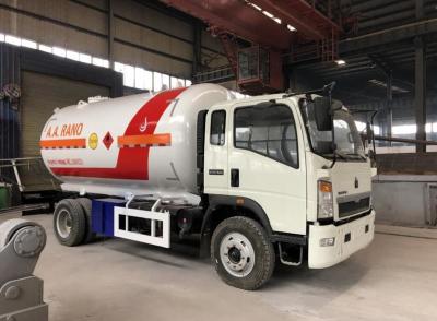 China HOWO 5 Ton LPG Gas Tanker Truck 10cbm Mobile Cylinder Filling Dispenser for sale