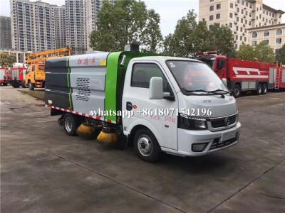 China Dongfeng Mini Road Sweeper Truck 2.5m3 4 Brushes Street Vacuum Cleaner for sale