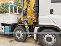 China Isuzu Giga 16t XCMG Straight Boom Crane Truck 8m Cargo Box 315HP Euro 4 for sale