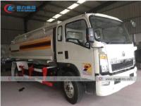 China Howo 8m3 8000L Gasoline Tanker Truck with Digital Dispenser System | 150HP EURO 3 Engine for sale