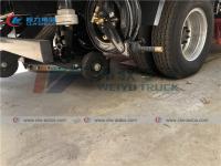 China Dongfeng 8CBM 8 Ton Vacuum Road Sweeper Truck 3M Cleaning Width 60000m2h Capacity for sale