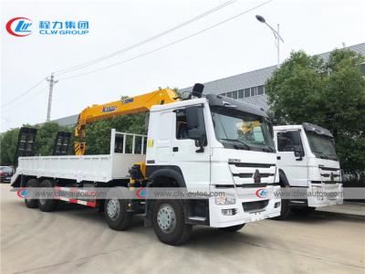 China Sinotruk Howo 12-Ton Truck Mounted XCMG Telescopic Crane | 371HP Engine | 360° Rotation for sale