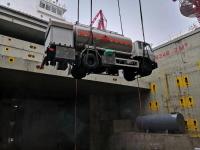 China Dongfeng 4x2 Mobile 15cbm Aviation Kerosene Refueling Truck for Helicopter for sale