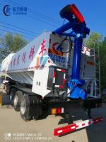 China 50T 60T FUWA 3 Axle Livestock Feed Transport Semi Trailer 47 CBM for sale