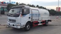 China Dongfeng 5000L LPG Bobtail Truck 2.5 Ton Propane Delivery Tanker with Dispenser for sale