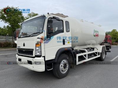 China Sinotruk HOWO 4x2 15000L LPG Bobtail Tank Truck with Dispenser 160HP for sale