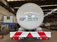 China Sinotruk HOWO 6X4 LPG Bobtail Truck - 24 Cubic Meter Capacity, 12 Ton Filling Weight with 336HP Engine for sale