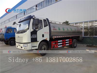 China FAW 4x2 8cbm Stainless Steel Milk Tanker Truck 8000 Liters Insulated for sale