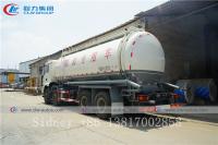 China Shacman 8x4 17000L Bulk Cement Tanker Truck 270HP Euro 3 Oil Well Cement for sale