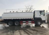 China Sinotruk HOWO 6x4 20000L Oil Tanker Truck 336HP 371HP Carbon Steel Tank for sale