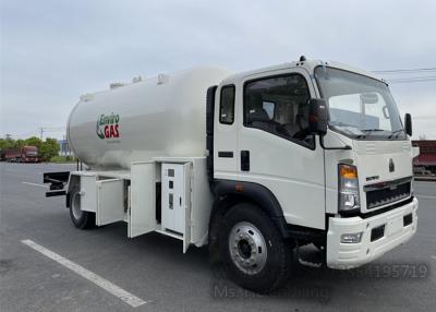 China Sinotruk HOWO 6x4 160HP 15000L 8T LPG Bobtail Tank Truck with Dispenser for sale