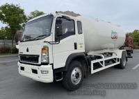 China Sinotruk HOWO 6x4 160HP 15000L 8T LPG Bobtail Tank Truck with Dispenser for sale