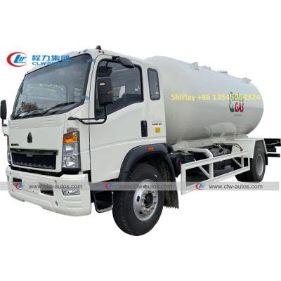 China RHD LPG Bobtail Tanker Truck 2 Ton 5 Ton 7 Ton with 160HP Engine and 1.61MPa Design Pressure for sale
