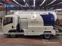 China Sinotruk Howo 5000L LPG Bobtail Tanker Truck with 116HP Diesel Engine and 2310kg Payload Capacity for sale