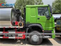 China HOWO 6x4 Q304-2B Stainless Steel Asphalt Paving Truck 12m3 230°C for sale