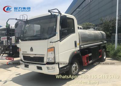 China Sinotruk HOWO 4x2 RHD 5000L Stainless Steel Water Tanker Truck with 116HP Engine and 90km/h Speed for sale