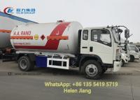 China Sinotruk Howo 6x4 140HP 8000L LPG Bobtail Gas Tank Truck for Propane Refilling for sale
