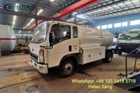 China Sinotruk Howo 4x2 6 Wheeler 4T LPG Tanker Truck 8-10cbm 160HP for sale