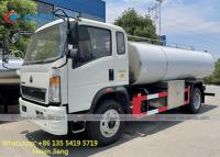 China Sinotruk Howo 4x2 RHD 5000L SS304 Milk Tanker Truck 5 Tons Food Grade Insulated for sale