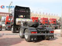 China FAW JH6 6x4 LNG Tractor Head Truck - 460HP Weichai Engine, 1000L Tank, 40T Towing Capacity for sale