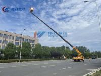 China Isuzu 29-Meter Hydraulic Telescopic Aerial Platform Skylift Truck with 200kg Load Capacity and 95 km/h Speed for sale