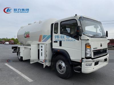 China Sinotruk HOWO 4x2 15m3 LPG Bobtail Tanker Truck 15000L Propane Gas Dispenser for sale