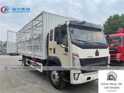 China Sinotruk Howo 4x2 Fence Cargo Truck 120HP Diesel Livestock Transport 4495kg GVW for sale