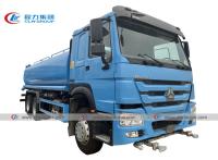 China Sinotruk Howo 6x4 10 Wheeler 20 Ton Water Tanker Truck 22000 Liters for sale