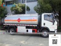 China SINOTRUK HOWO 4x2 8000 Liters Gasoline Tank Truck with Dispenser 120HP for sale
