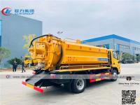 China Dongfeng Duolicar 8cbm Vacuum Sewage Suction Truck 8000Liters 190HP for sale