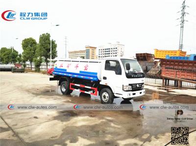 China Yuejin 5000L Fuel Tanker Truck LHD RHD 4x2 Diesel Delivery Euro III 130hp for sale