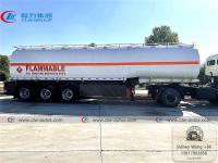 China Tri Axle 46000 Liters 35T 40T Diesel Fuel Tank Semi Trailer for Oil Transport for sale