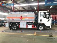 China 6cbm HOWO 4x2 Fuel Oil Delivery Truck 6000 Liters with Dispenser for sale